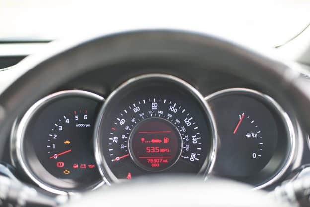 How to Replace a Car's Instrument Cluster - BreakerLink Blog