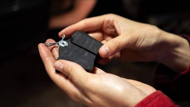 What are the telltale signs that your brake pads need replacing ...